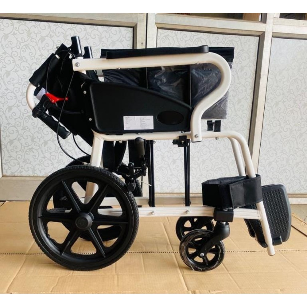 Aluminum Wheelchair Ultra Compact with Flip- up Footrest