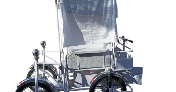 Jain Maharaj Vihar Heavy Duty Attendant Operator Comfortable Seat Wheel ...