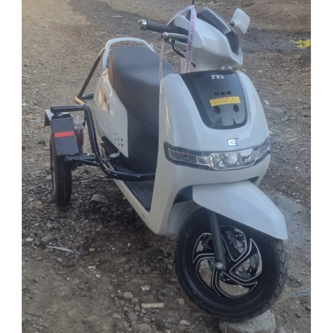 TVS iQube Electric Scooter Side Wheel Attachment Kit